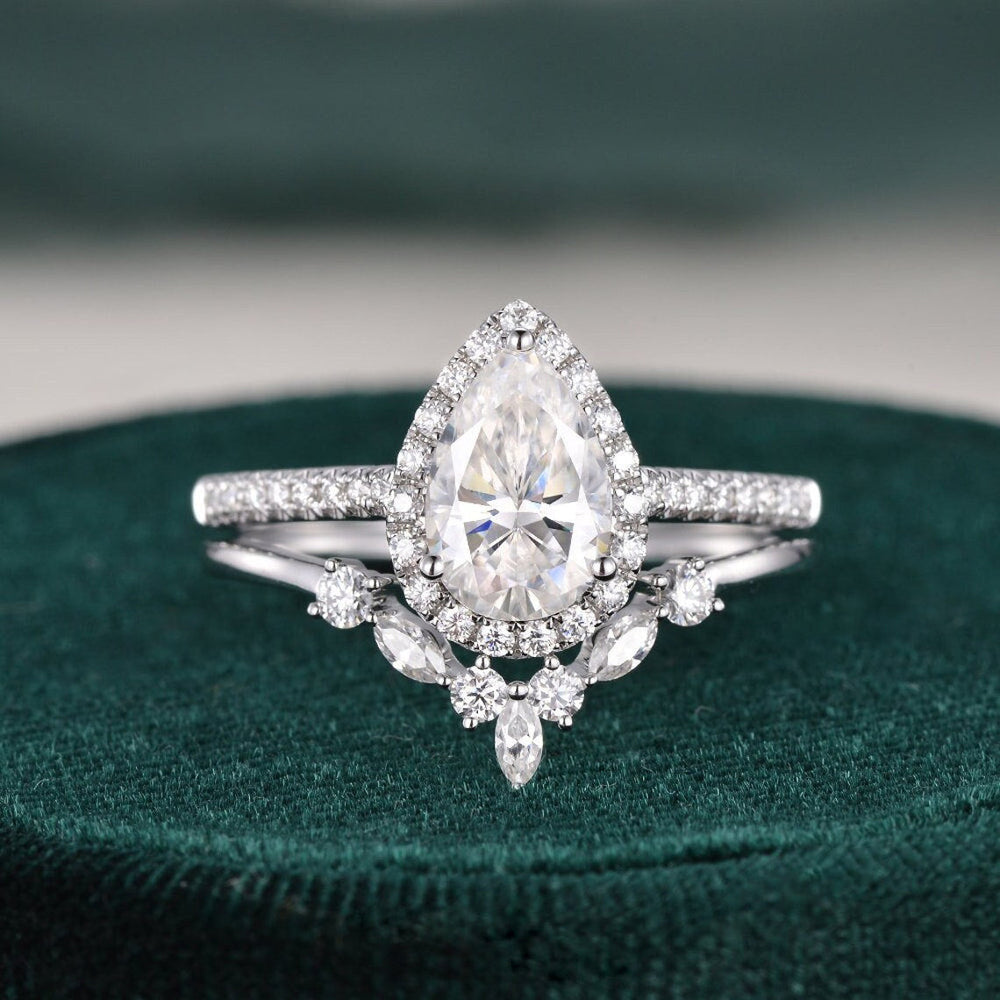 2.0CT Pear Cut Halo Moissanite Diamond Bridal Engagement Set