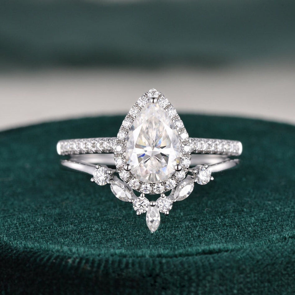 2.0CT Pear Cut Halo Moissanite Diamond Bridal Engagement Set